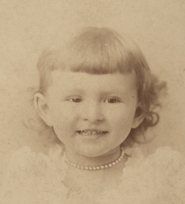 Edith as a child cropped | DNAeXplained – Genetic Genealogy